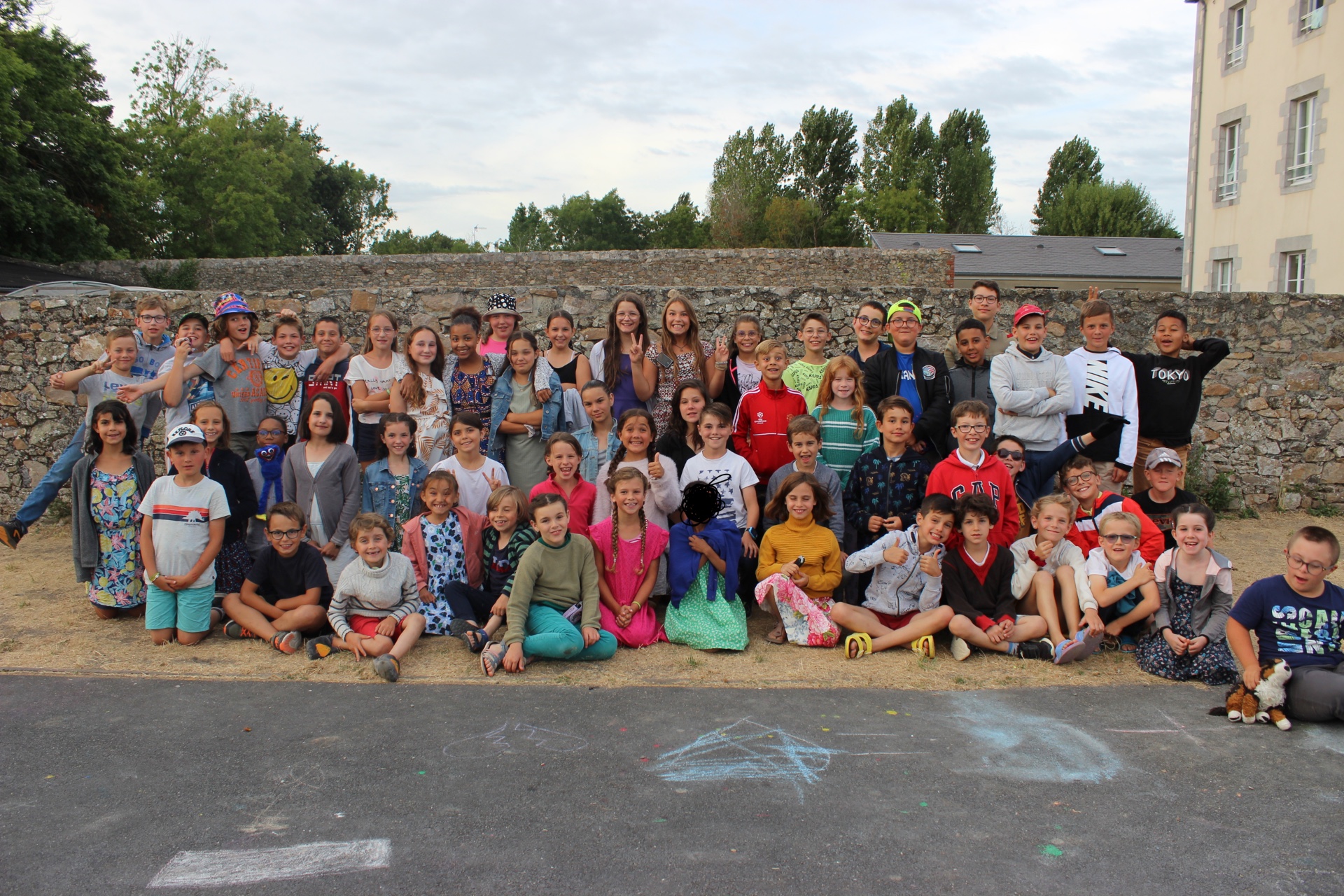 Qui sommes-nous ? - AJD